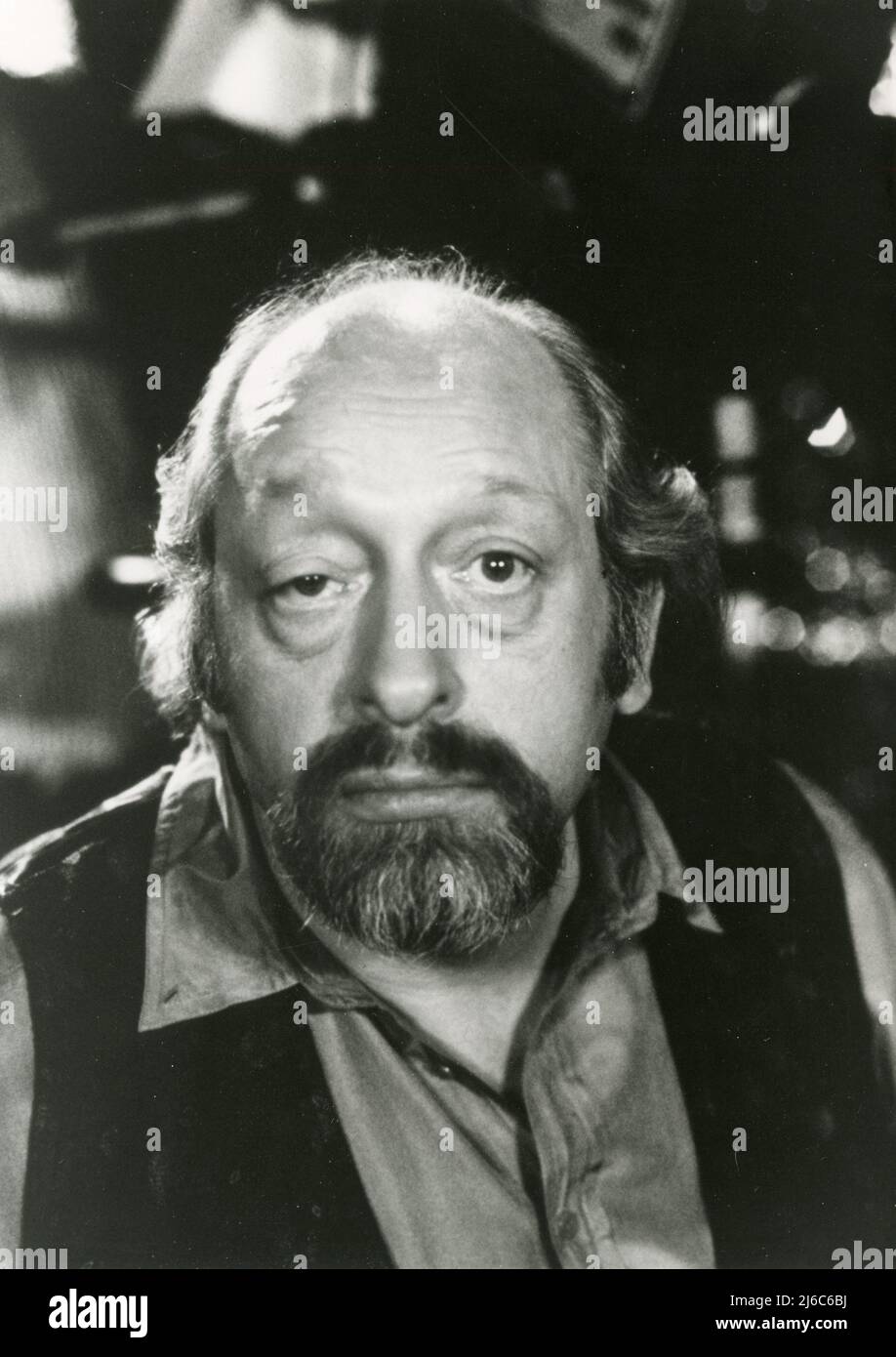 German comedian and tv presenter hi-res stock photography and images ...