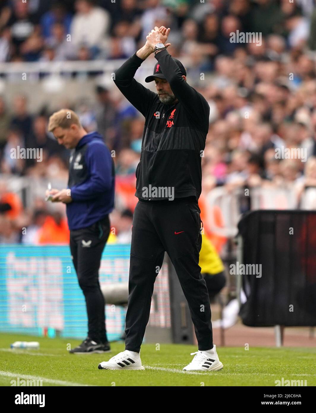 Liverpool manager Jurgen Klopp reacts on the touchline during the ...