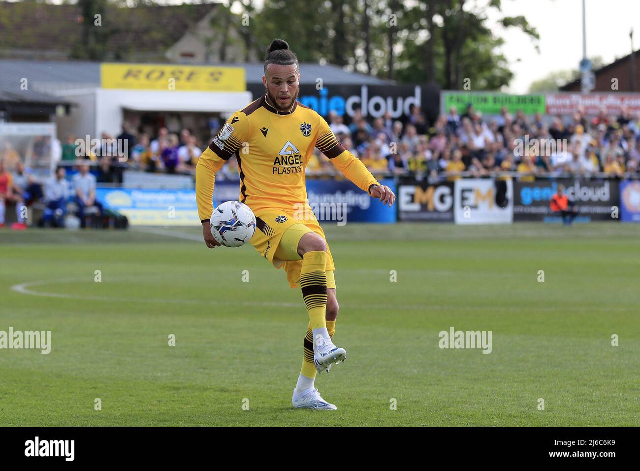 Louis John #6 of Sutton United in action Stock Photo - Alamy