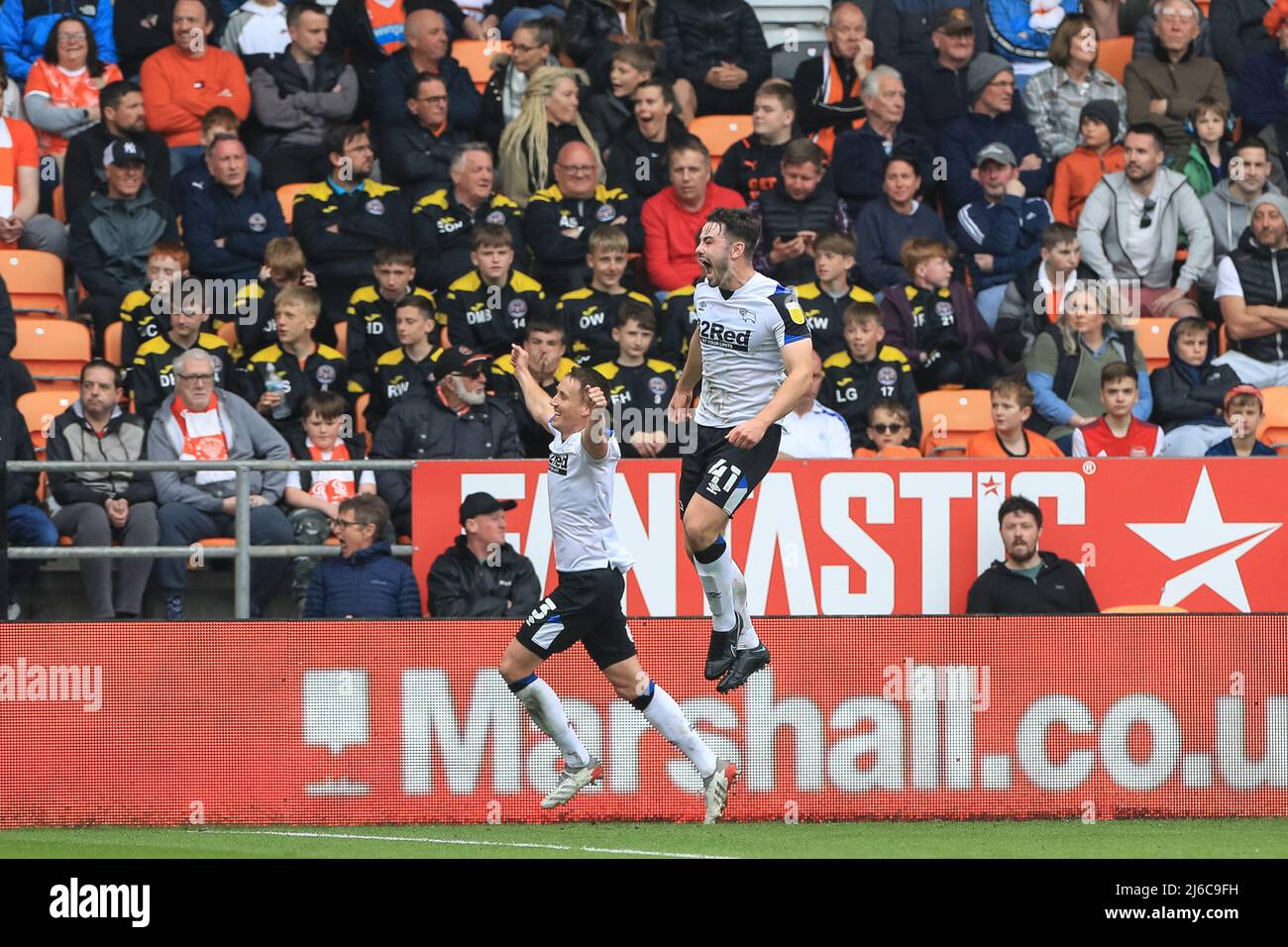 Derby county 2 blackpool 2 hi-res stock photography and images - Alamy