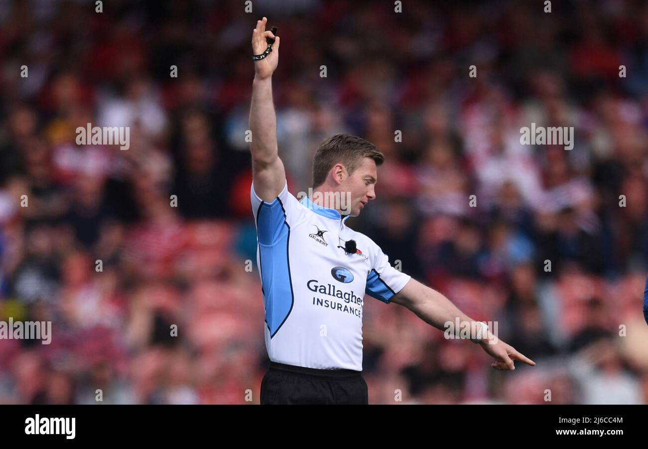 Referee christophe ridley awards hi-res stock photography and images ...
