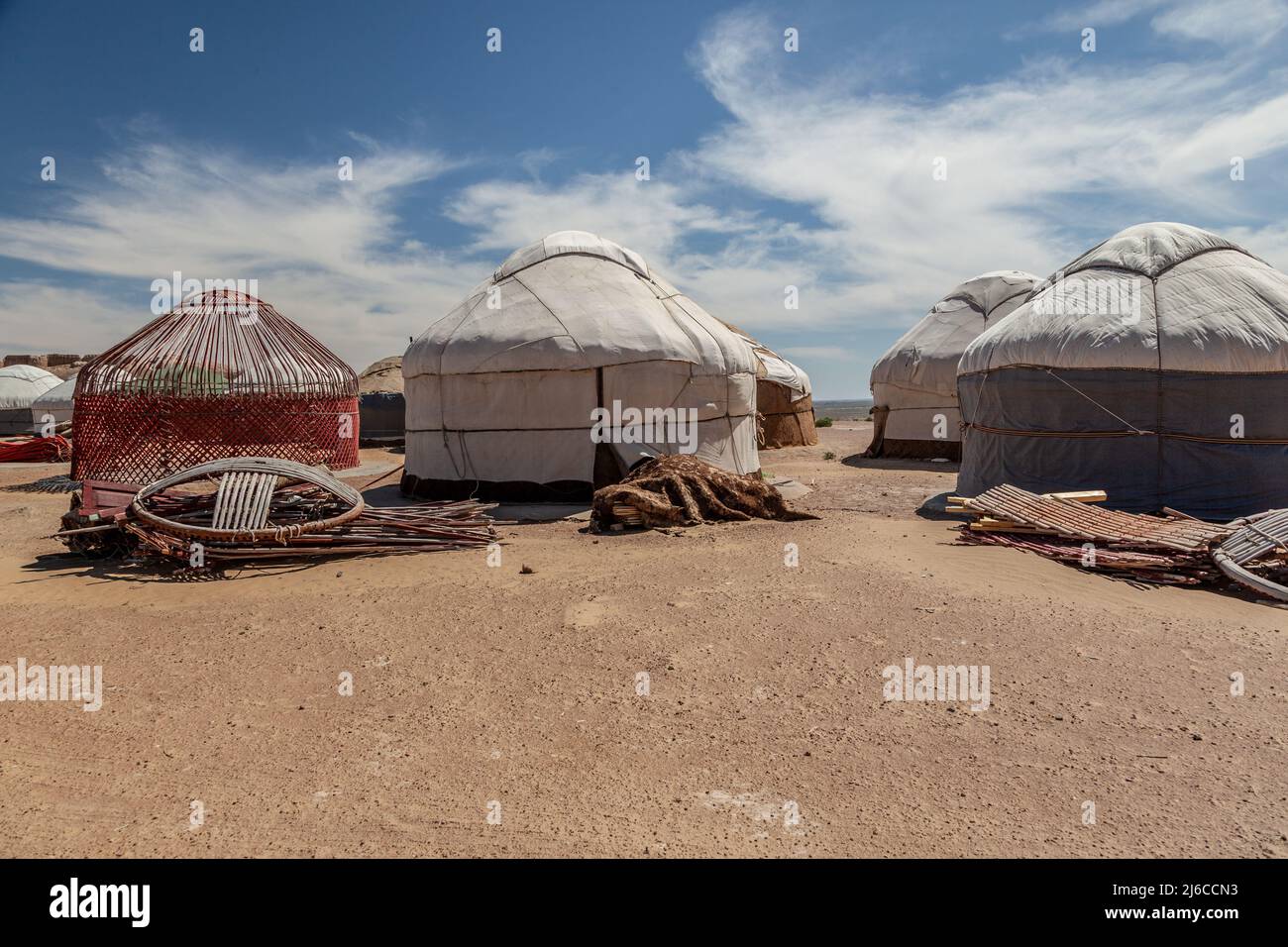 Yurts in Uzbekistan desert, used for entertaining tourists Stock Photo ...