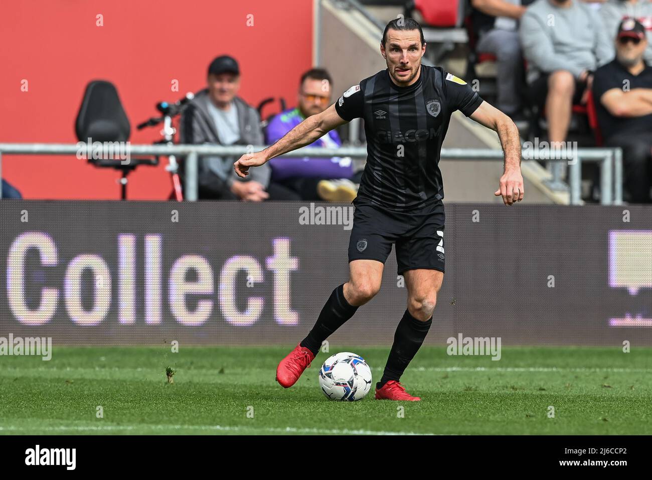 Lewie coyle hull hi-res stock photography and images - Alamy