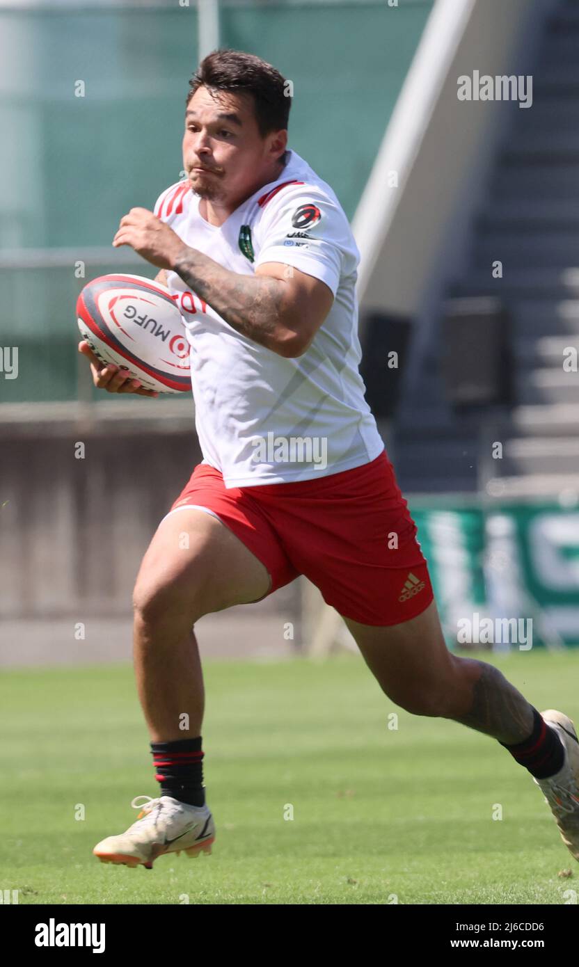 April 30, 2022, Tokyo, Japan - Toyota Verblitz center Charlie Lawrence ...