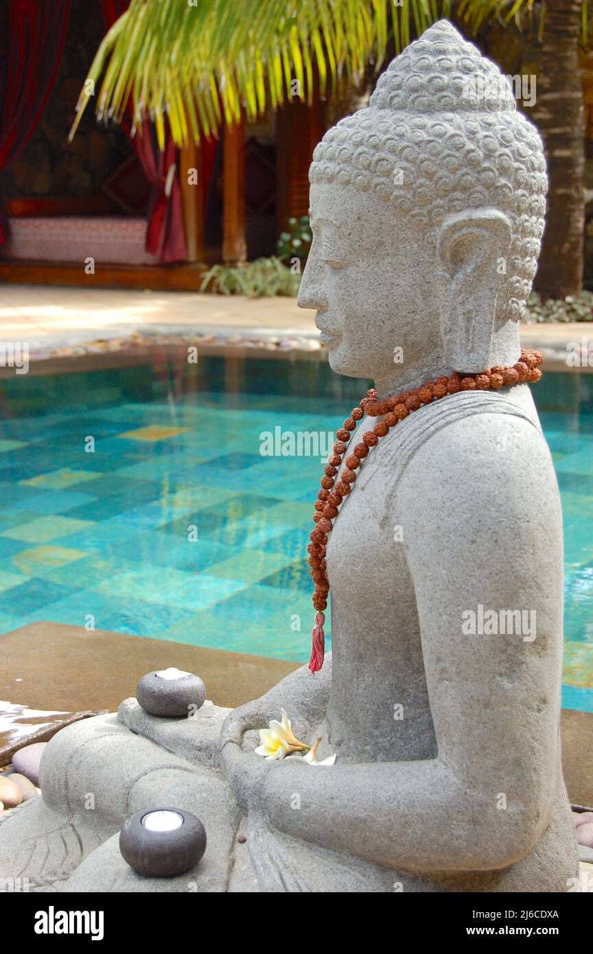 Statue in spa hi-res stock photography and images - Alamy