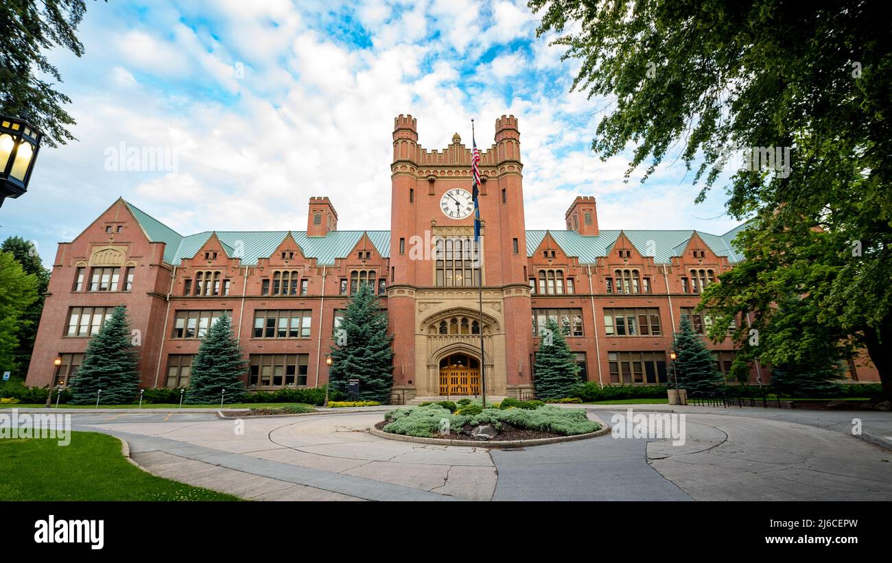 Brick admin building on the University of Idaho Stock Photo - Alamy