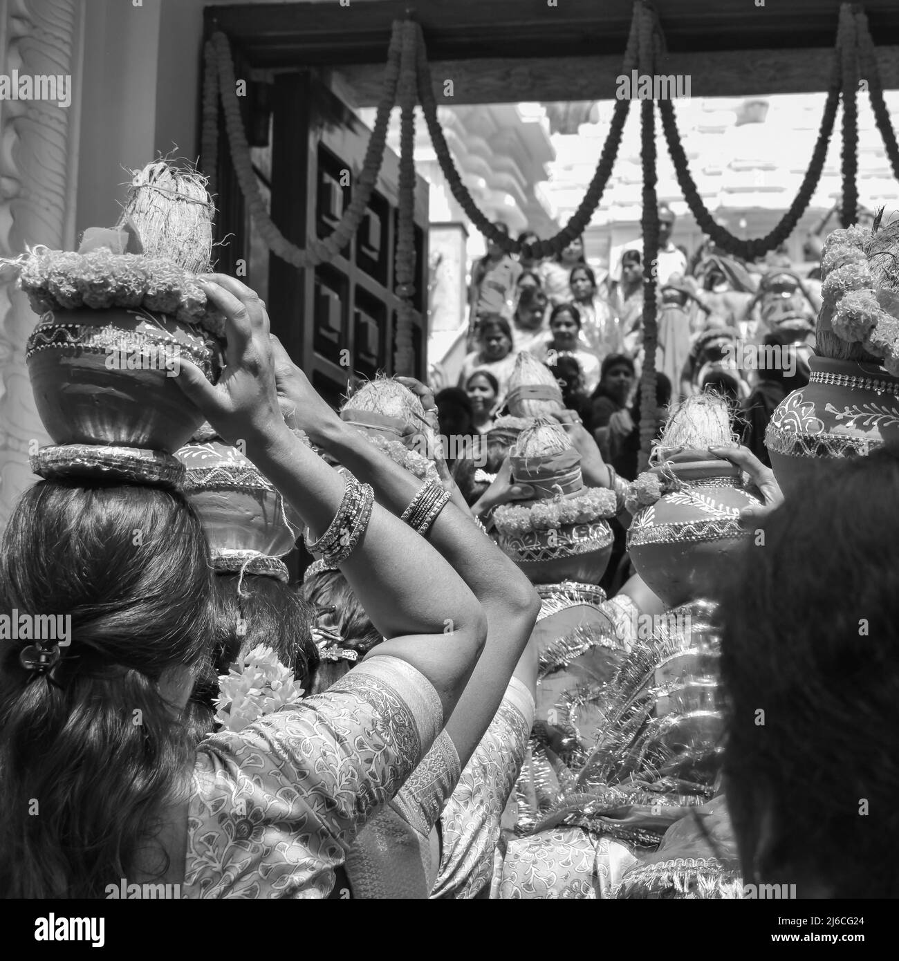 Temple kalash hi-res stock photography and images - Alamy