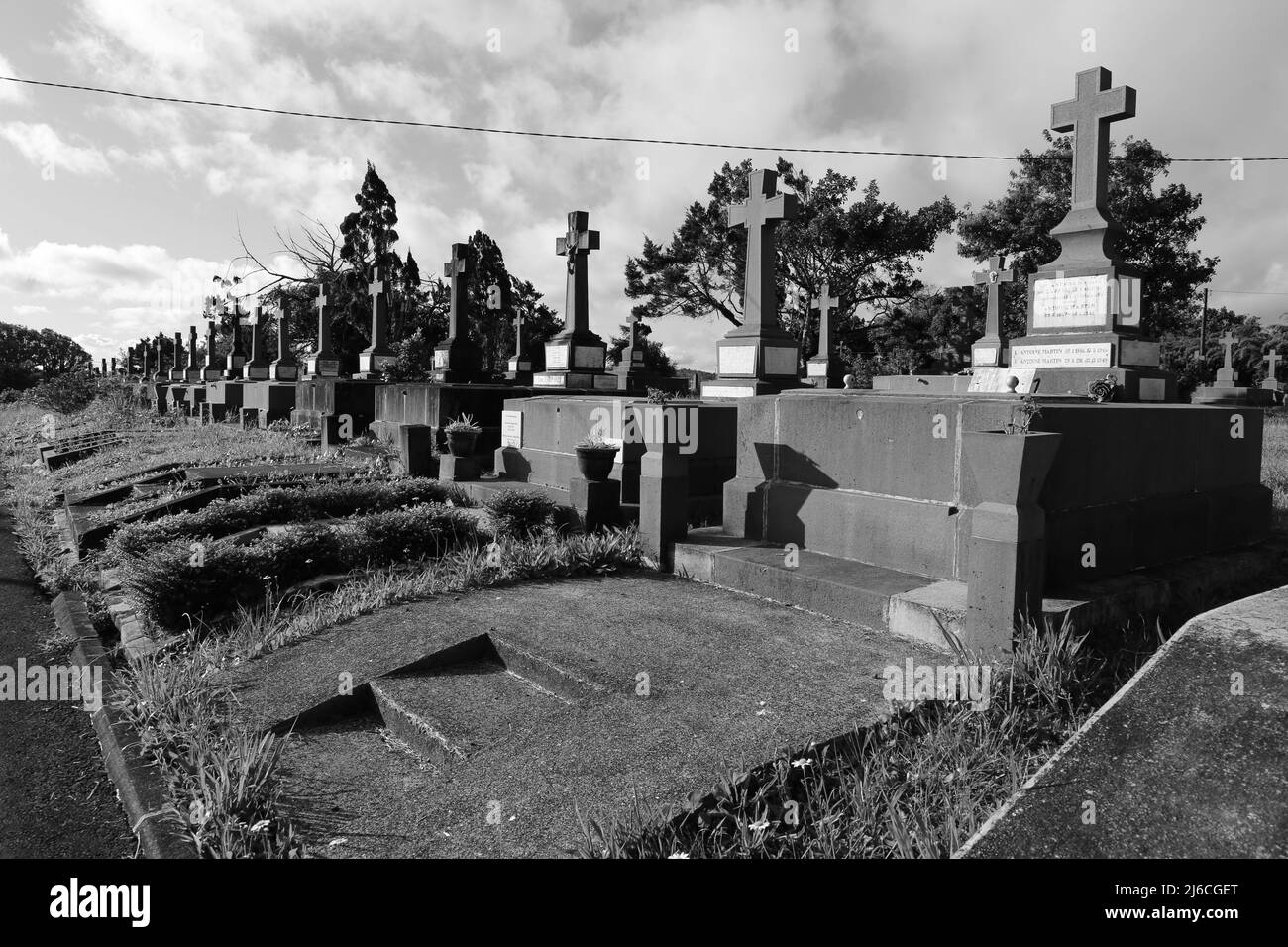 Management of brigade cemetery crematorium management of bigarade cemetery hi-res stock ...