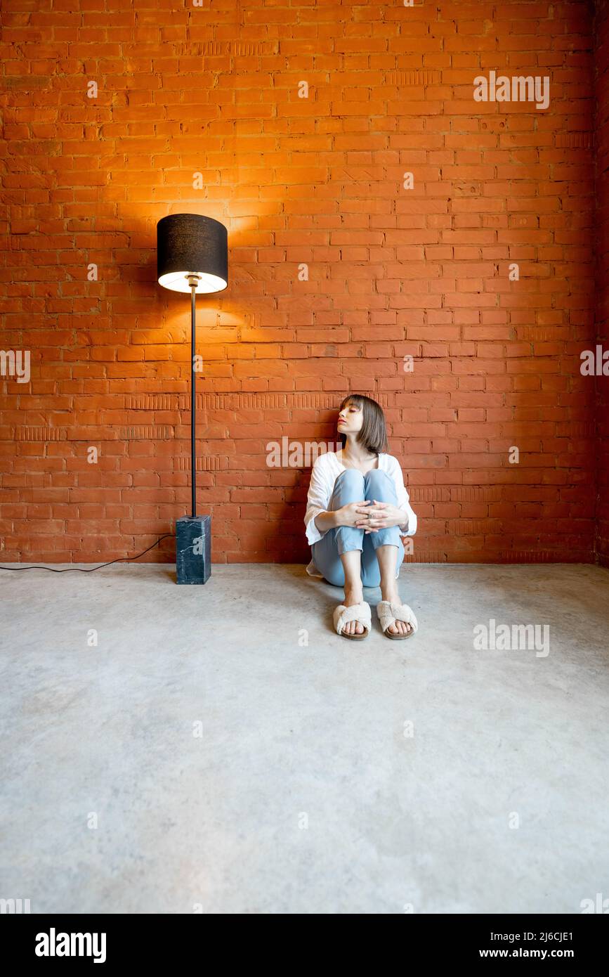 Despair home hi-res stock photography and images - Alamy