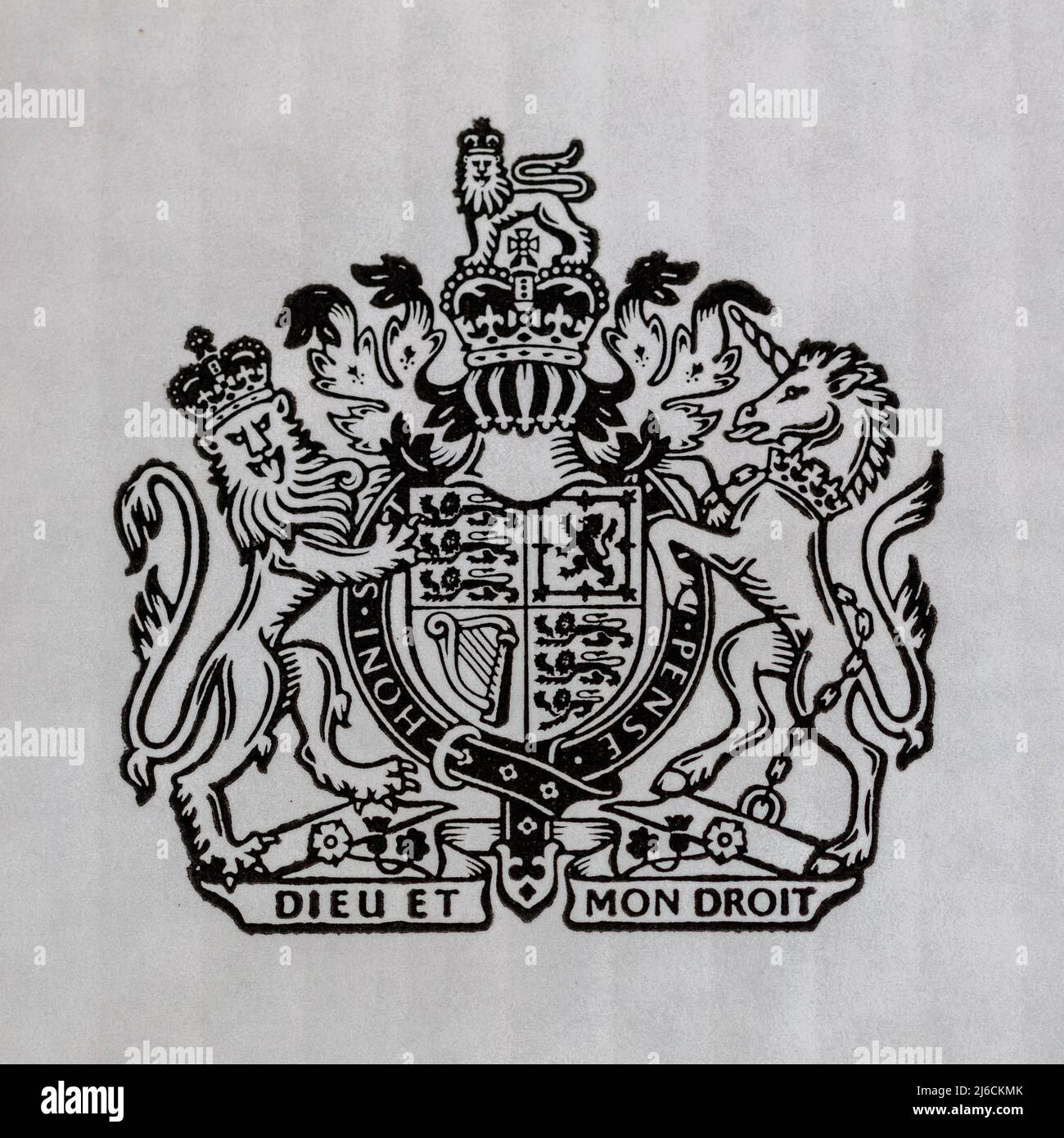 Royal coat of arms of the united kingdom hi-res stock photography and ...