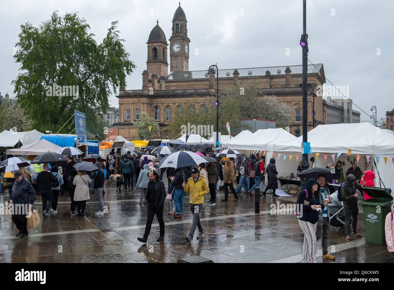 Paisley food drink festival hi-res stock photography and images - Alamy