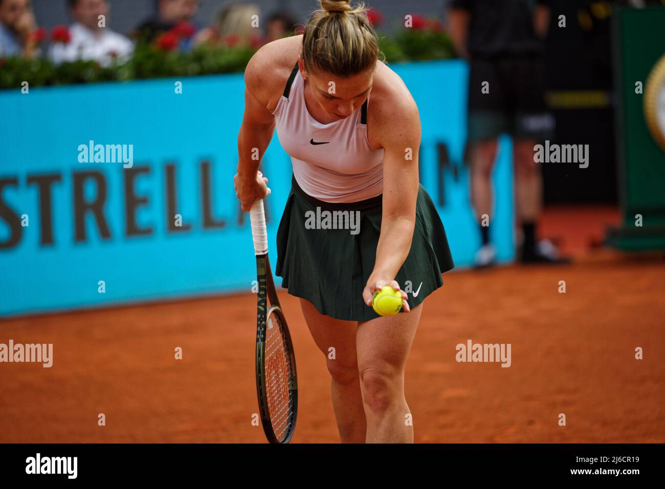 Paula badosa racket hi-res stock photography and images - Alamy