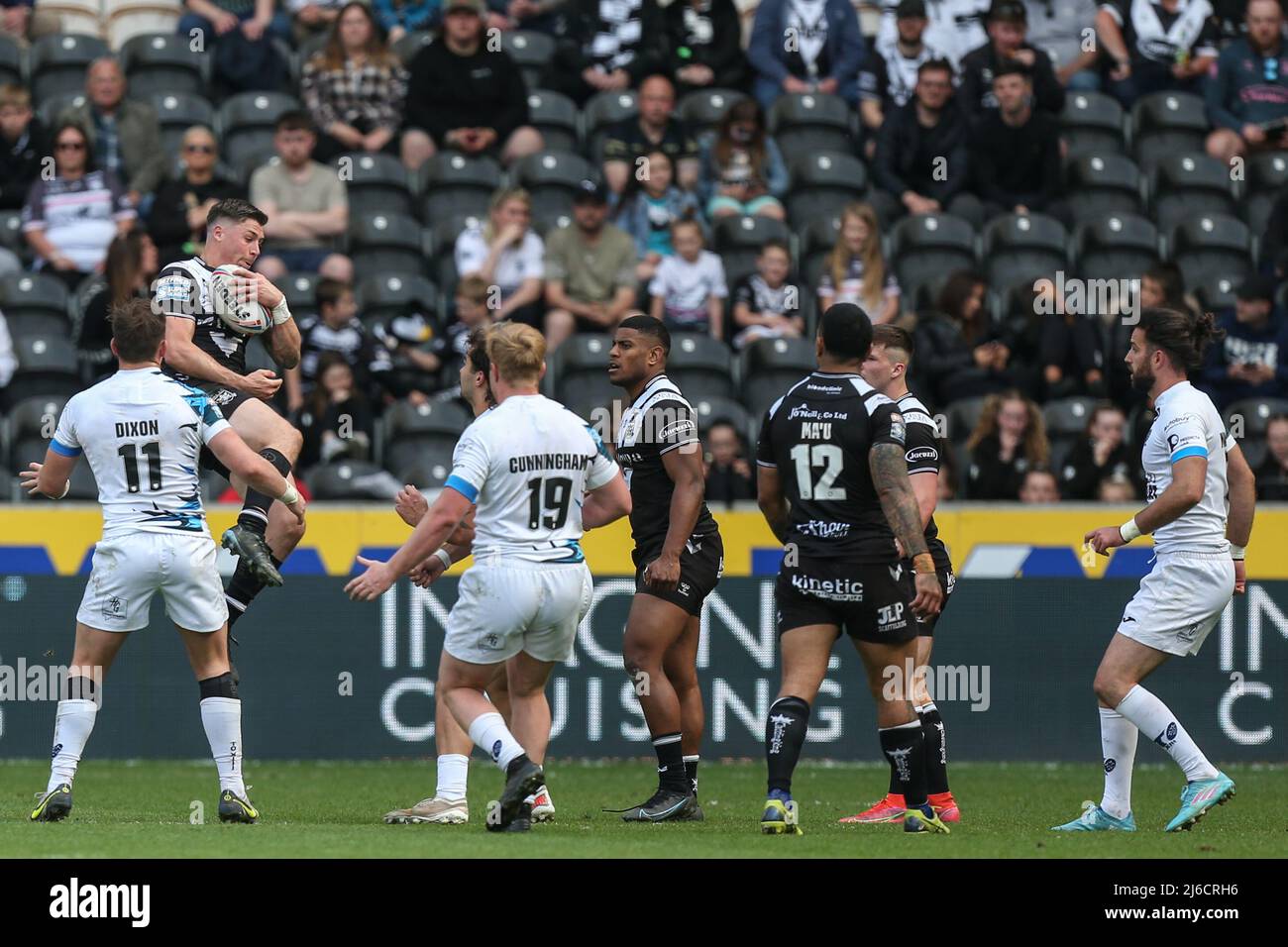 Jamie hull hi-res stock photography and images - Alamy