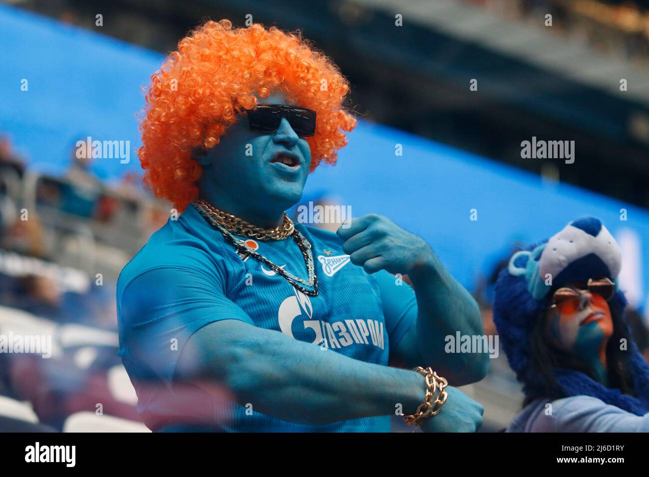 Fc zenit saint petersburg fans hi-res stock photography and images - Alamy