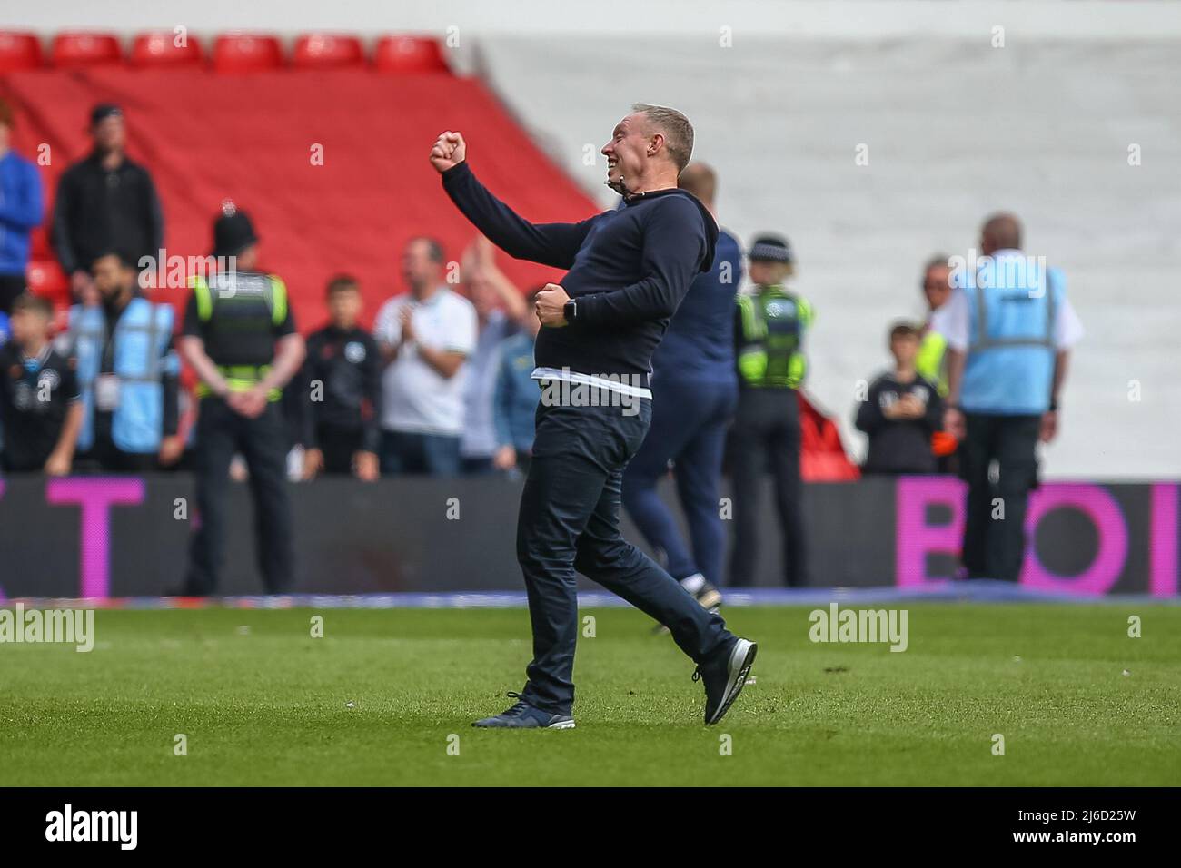 Steve Cooper manager of Nottingham Forest celebrates his teams win ...
