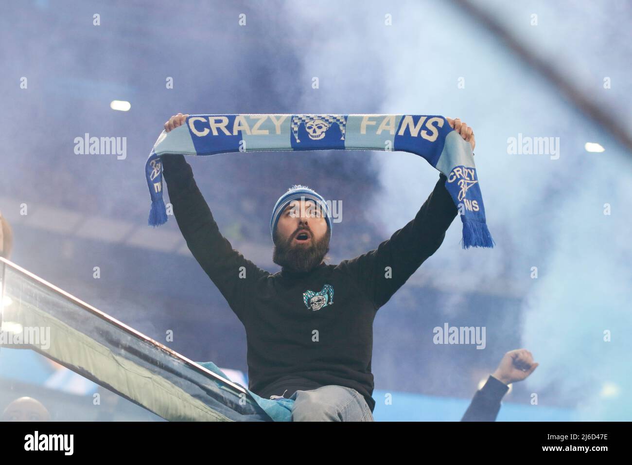 Fc zenit saint petersburg fans hi-res stock photography and images - Alamy