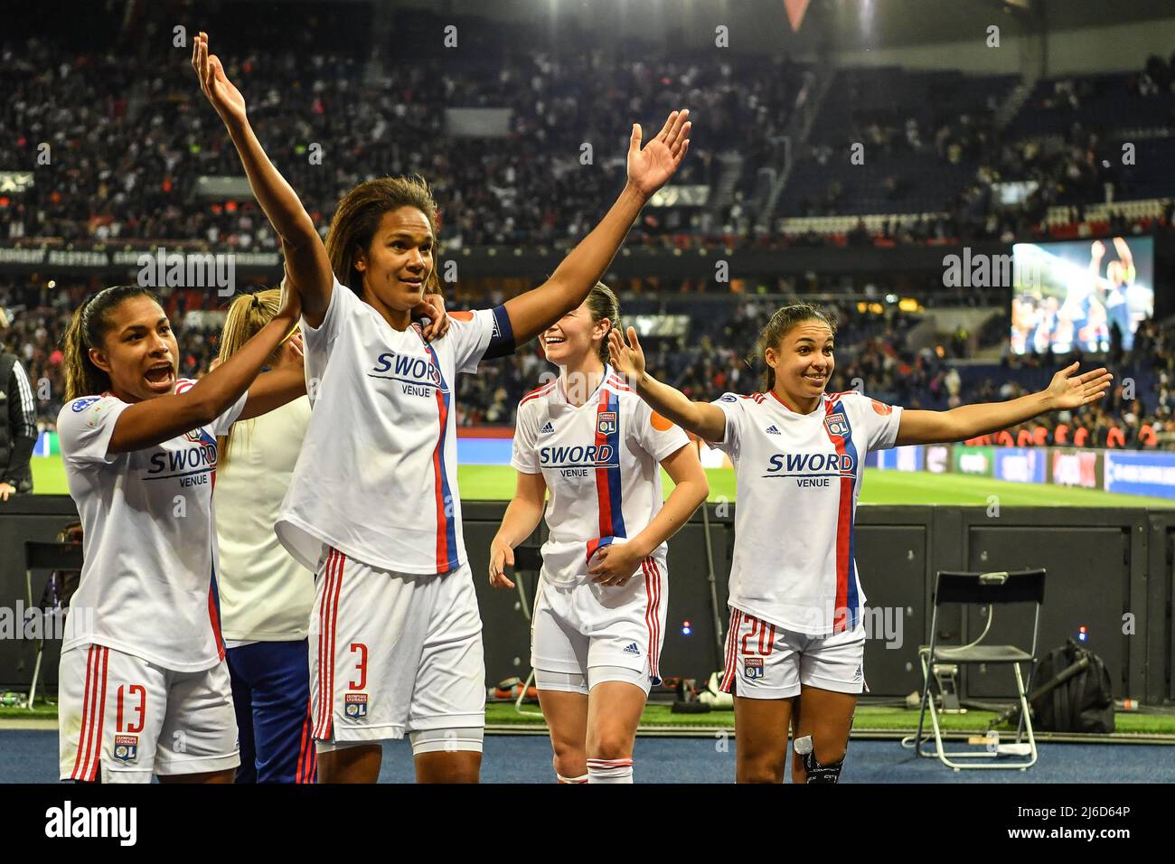 Team Lyon celebrate the victory during the UEFA Womens Champions League ...