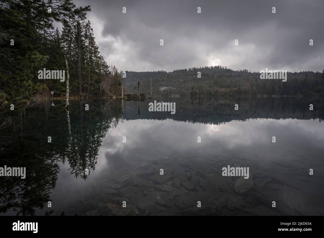 lake in a former slate mining site Stock Photo - Alamy