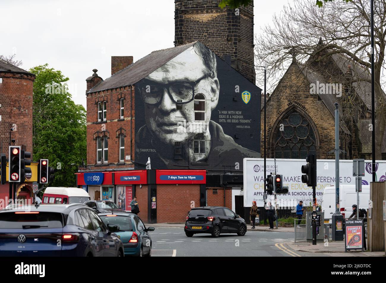 Bielsa mural hyde park corner leeds hi-res stock photography and images ...