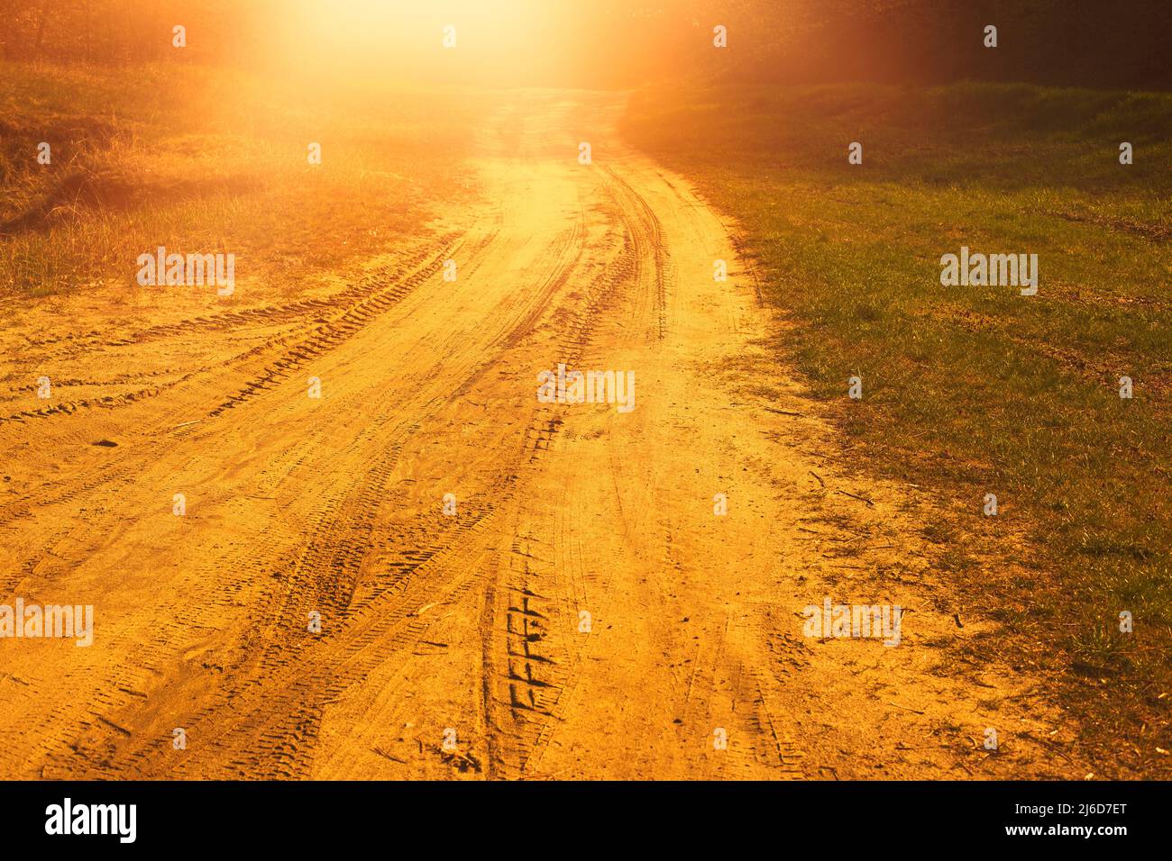 Car wheel tracks hi-res stock photography and images - Alamy