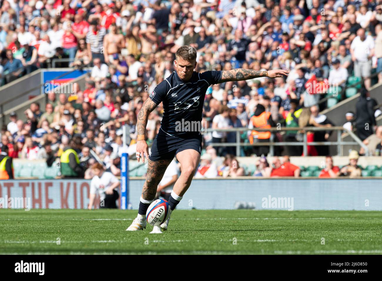 LONDON, UNITED KINGDOM. 30th, Apr 2022. AET Jordan Gott 846 Naval Air ...