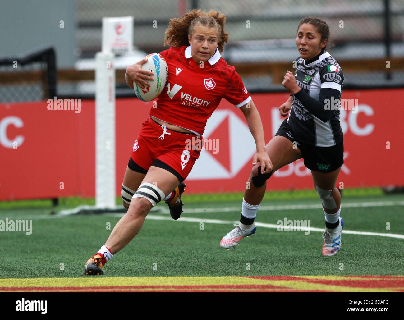 Canada's Renee Gonzalez makes the try Bianca against Mexico during the ...