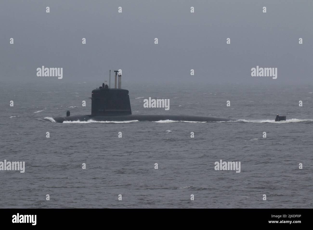 FS Casabianca (S603), a Rubis-class nuclear-powered attack submarine ...