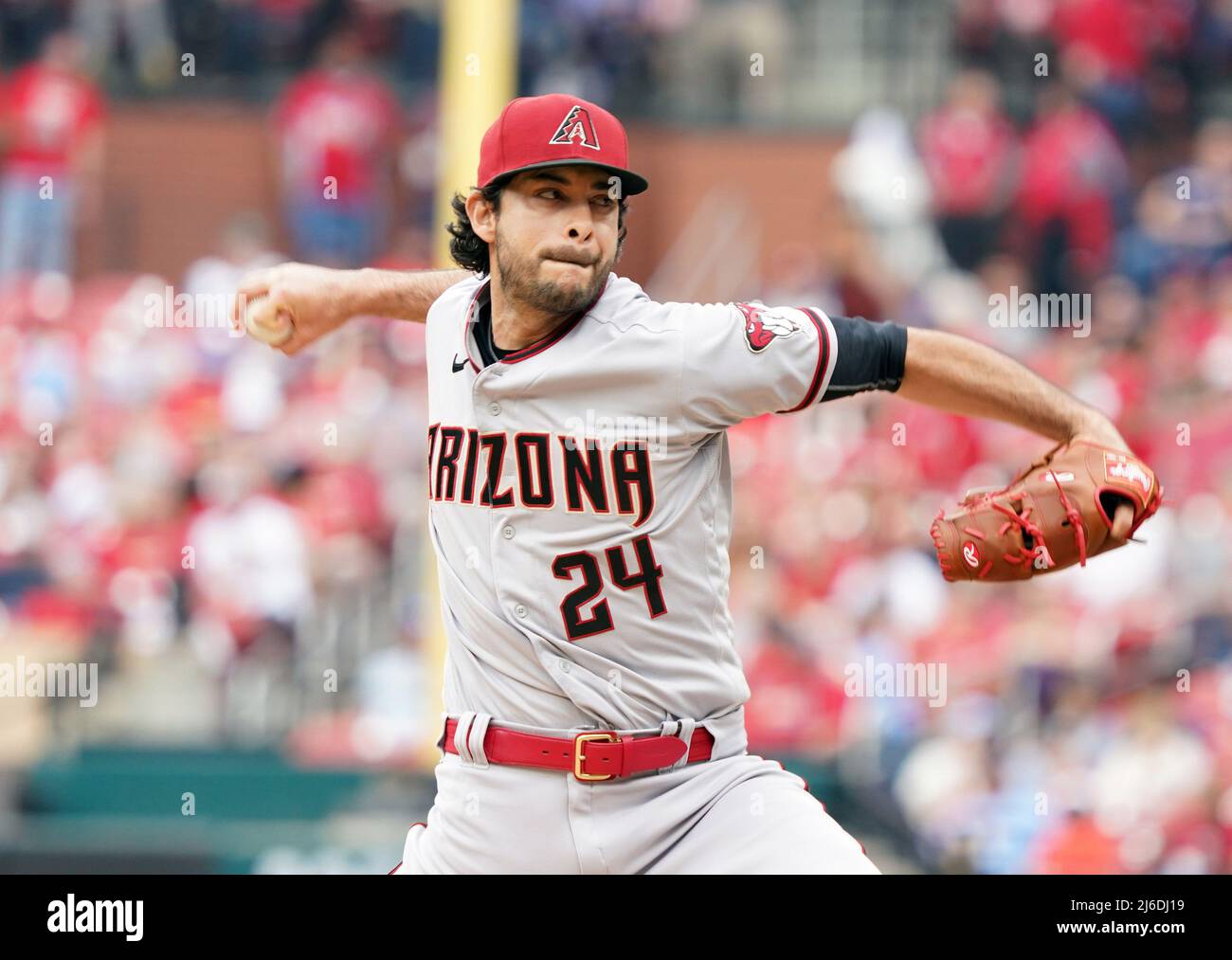 Arizona Diamondbacks pitcher Noe' Ramirez delivers a pitch to the St ...