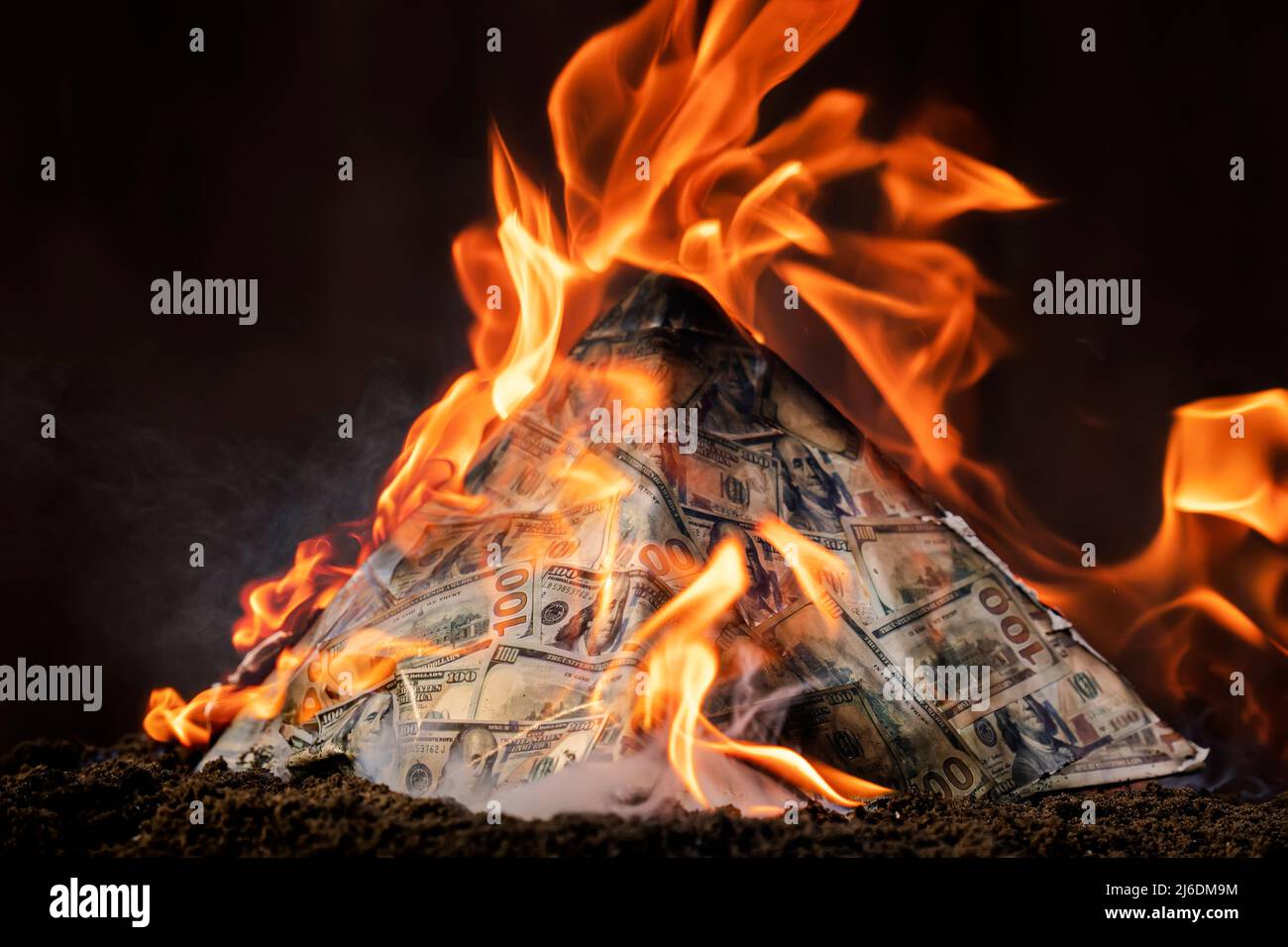 Capitalism pyramid hi-res stock photography and images - Alamy