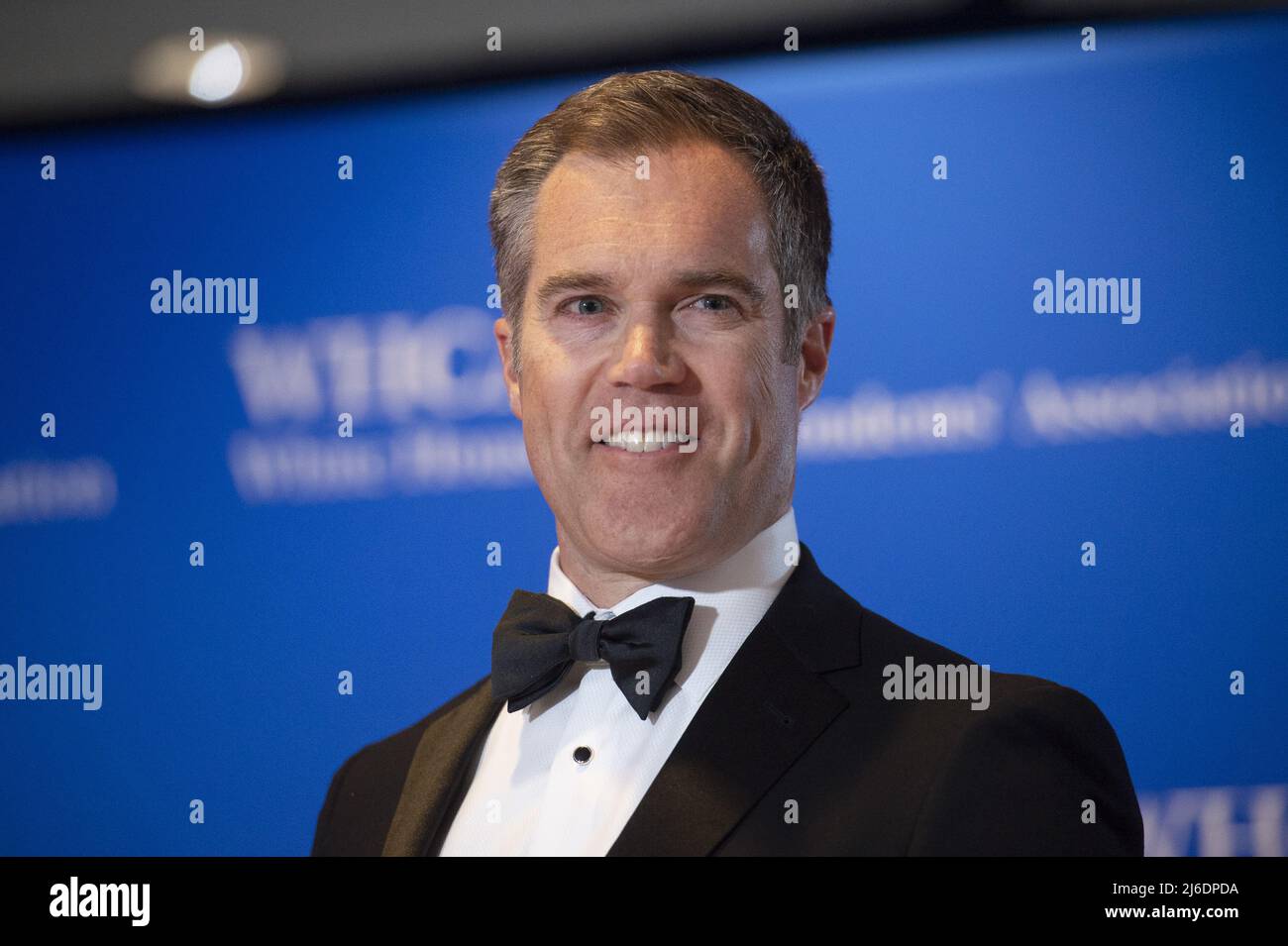Journalist Peter Alexander arrives at the 2022 White House ...