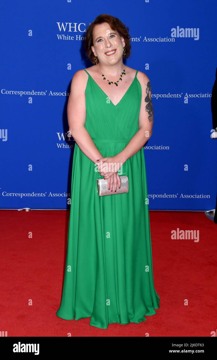 Amy Schneider arriving at the 2022 White House Correspondents' dinner ...