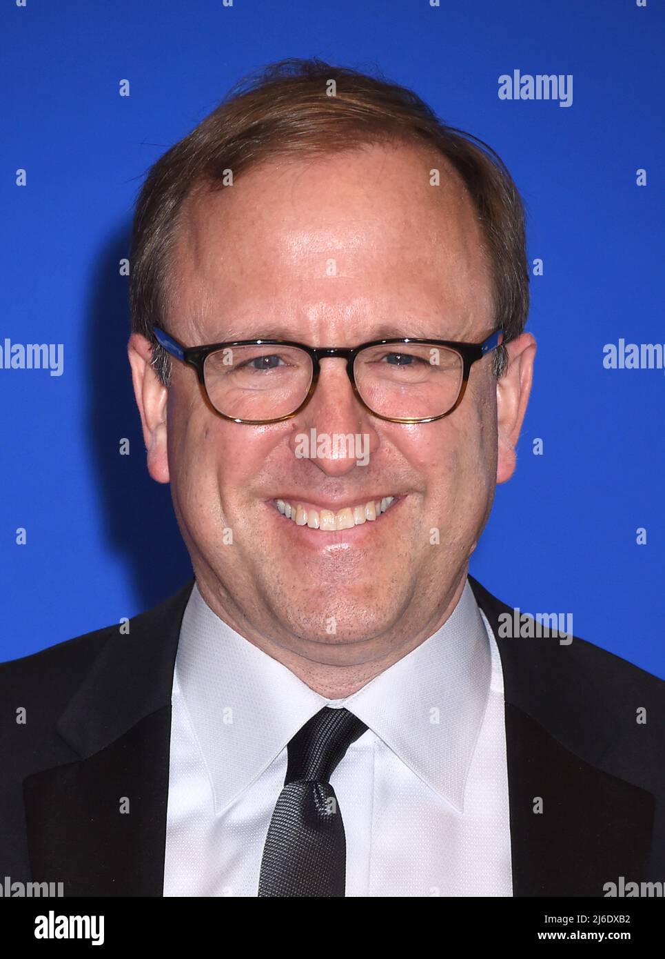Jonathan Karl arriving at the 2022 White House Correspondents' dinner ...