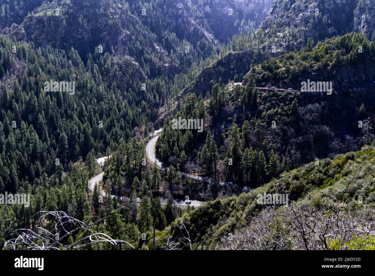 Highway 89a through oak creek canyon hi-res stock photography and ...