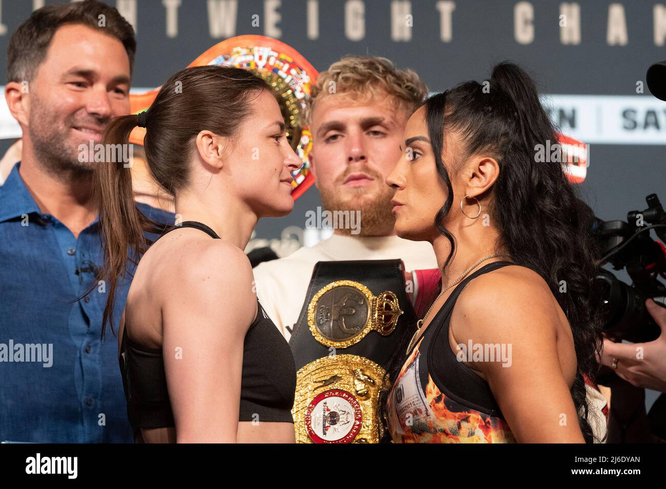 Amanda serrano v katie taylor hi-res stock photography and images - Alamy