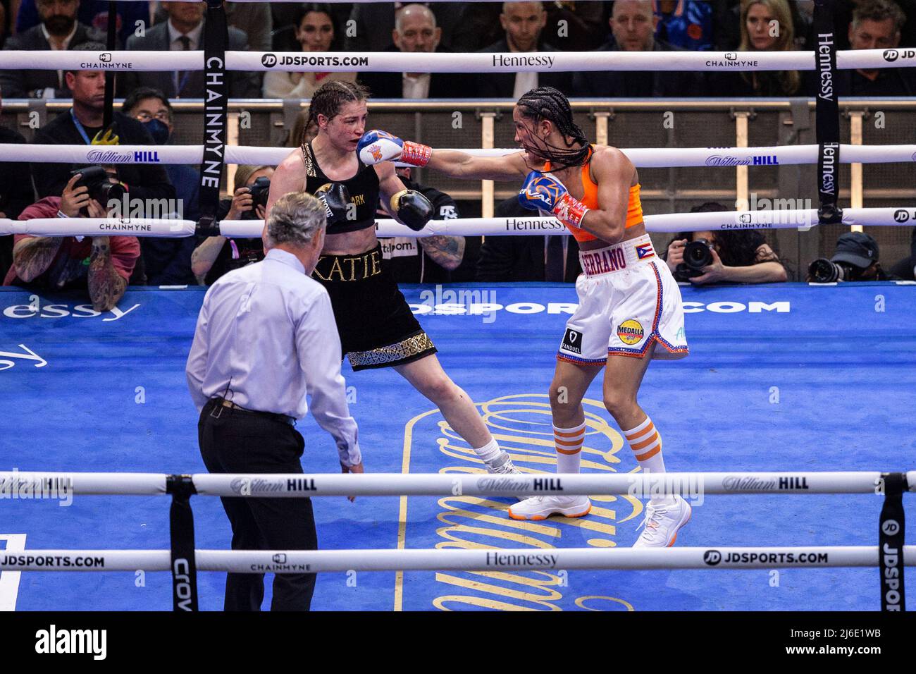 Amanda serrano katie taylor msg hi-res stock photography and images - Alamy