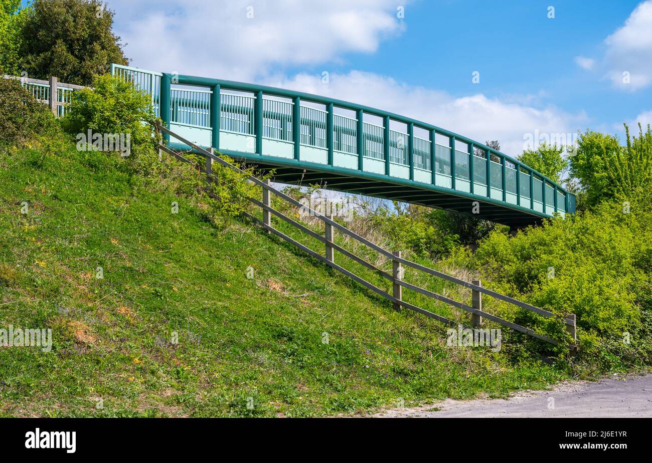 Footbridge pedestrian bridge hi-res stock photography and images - Alamy