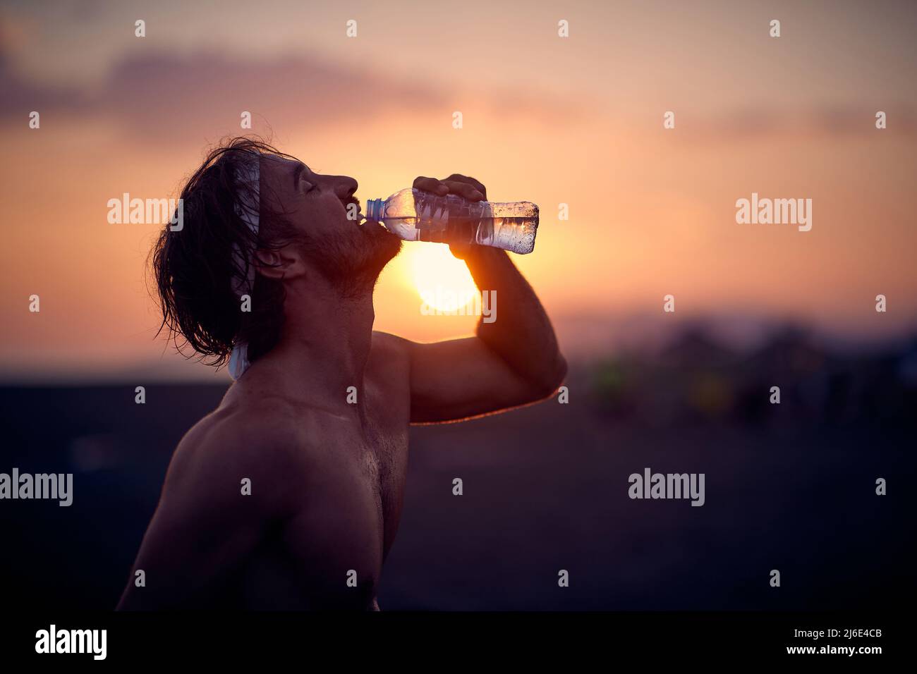 Water muscles muscular hi-res stock photography and images - Alamy