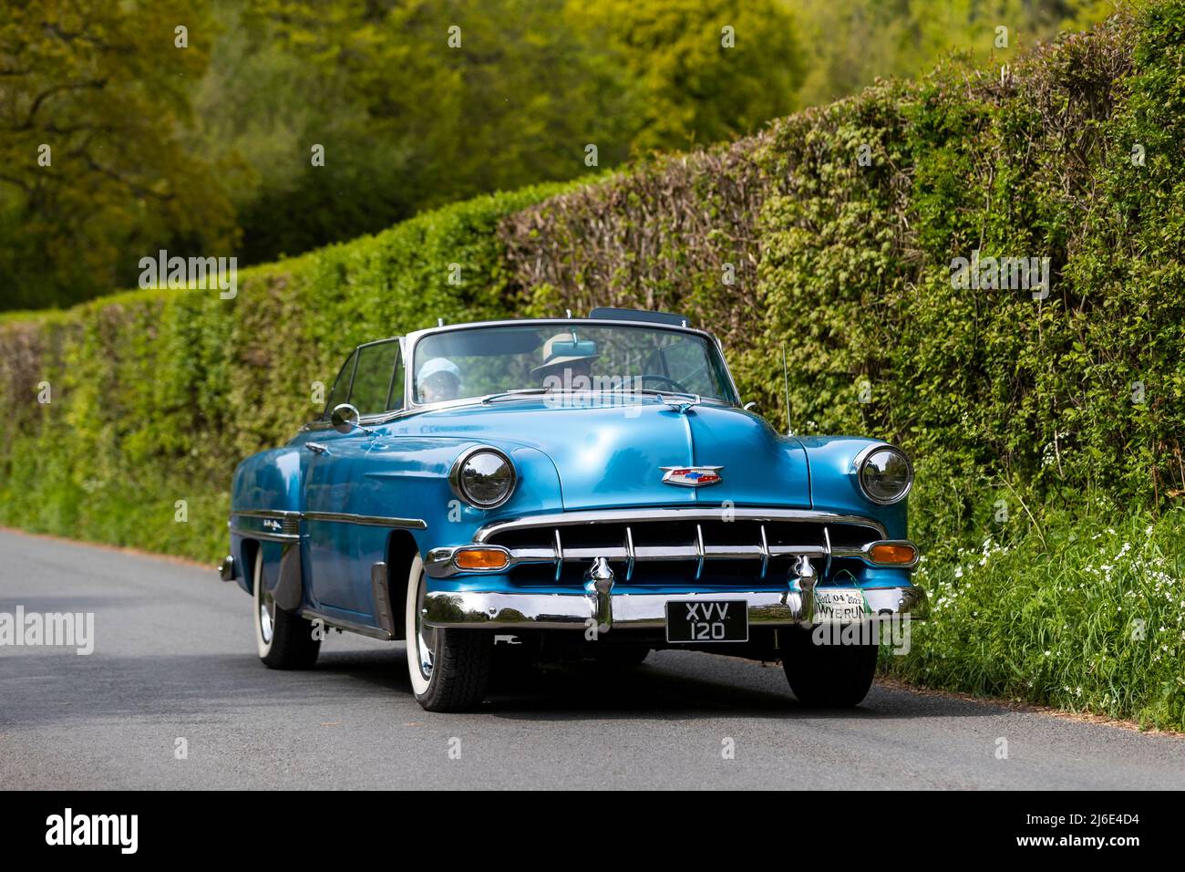 Various marques taking part in the classic cars springtime Rotary Club ...