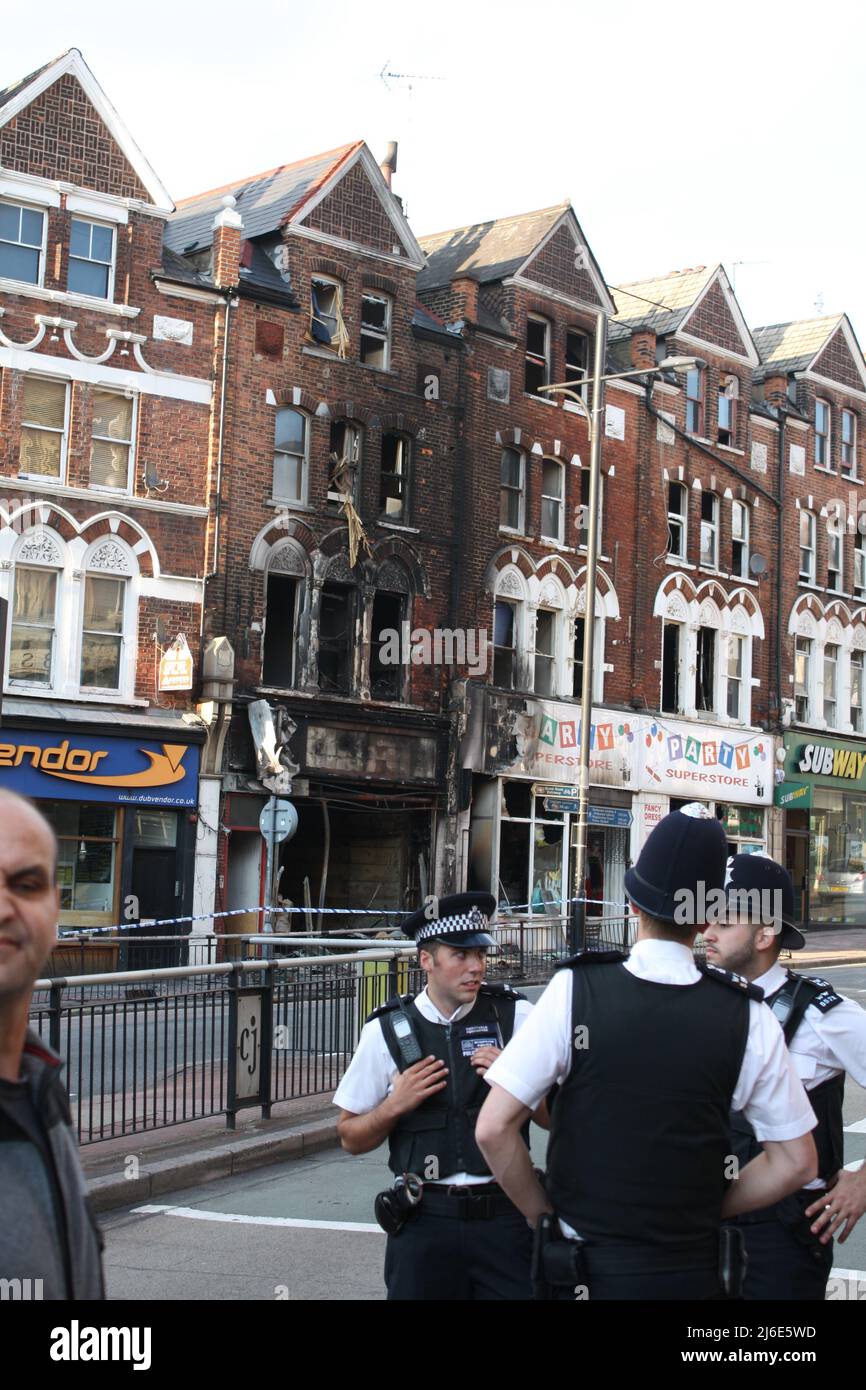A selection of photos taken on the night of the London Riots in Clapham ...
