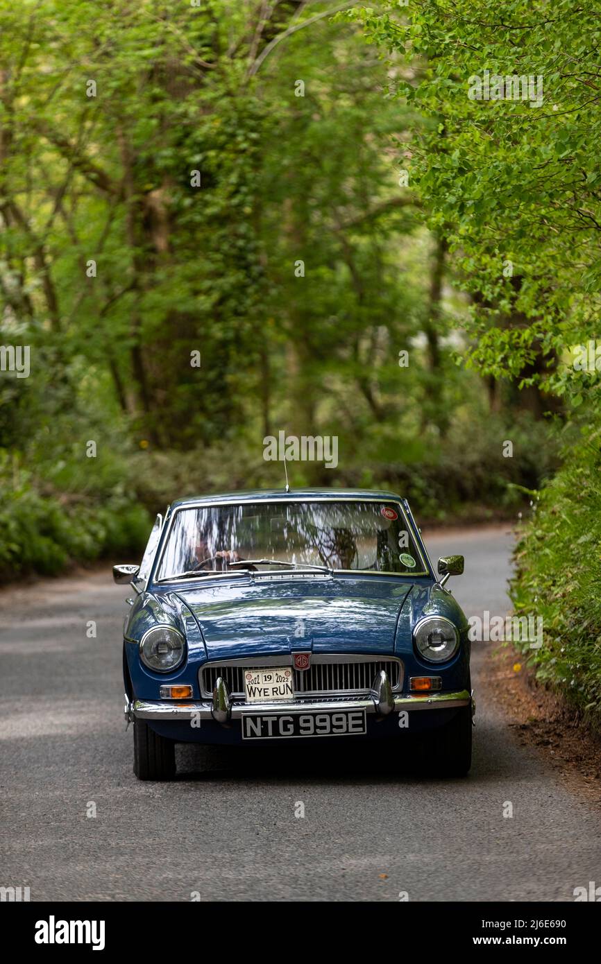 MGB hard top taking part in the classic cars springtime Rotary Club ...