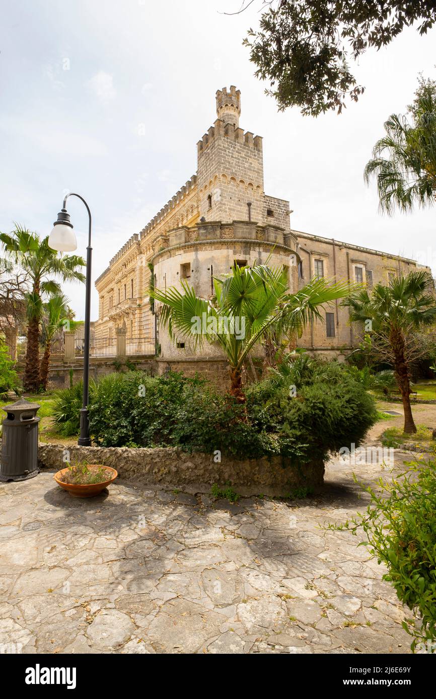 Acquaviva Castle (Cactello Acquaviva) Nado old town, Salento, Apulia ...