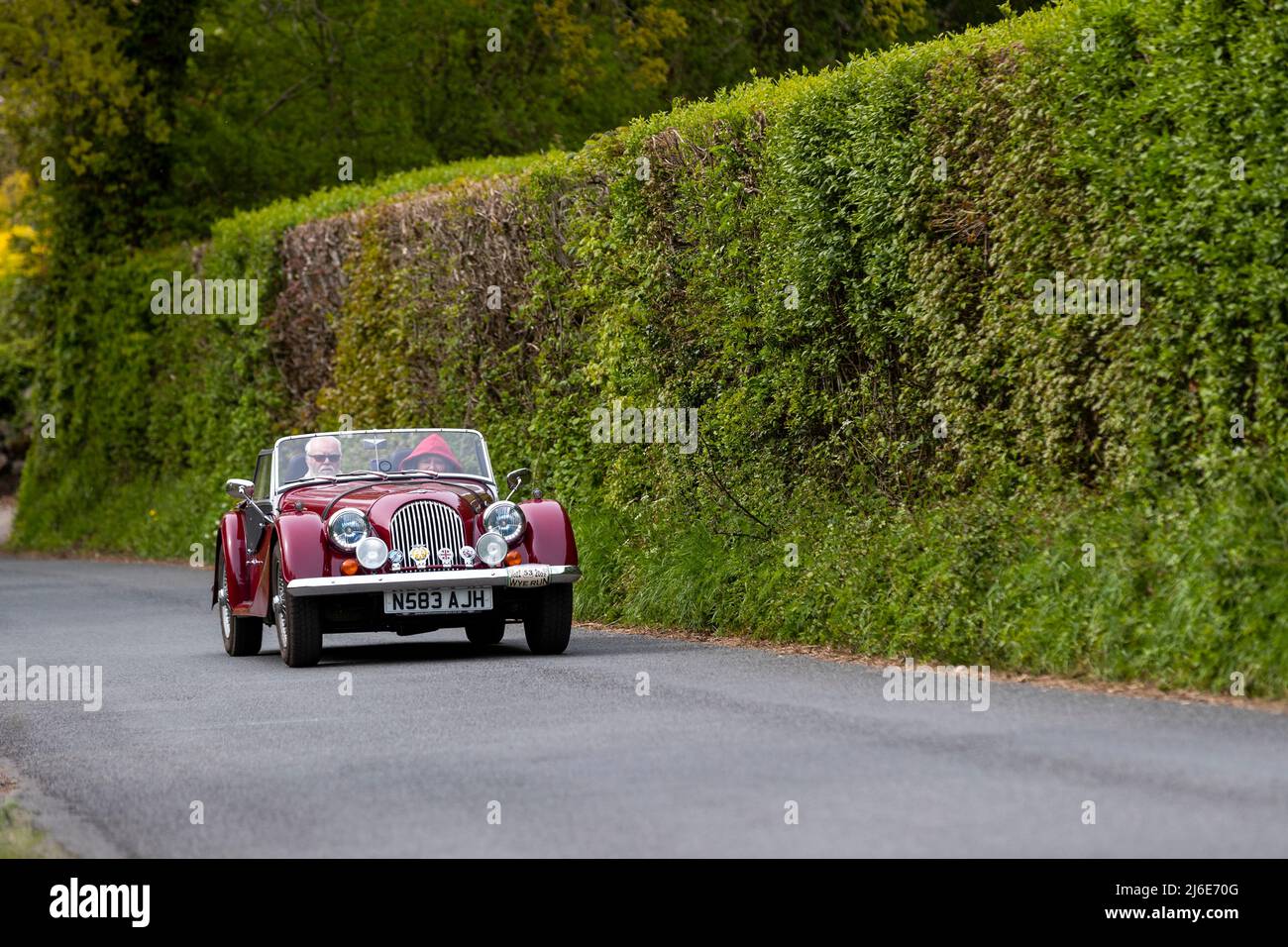 Classic car driving uk female hi-res stock photography and images - Alamy