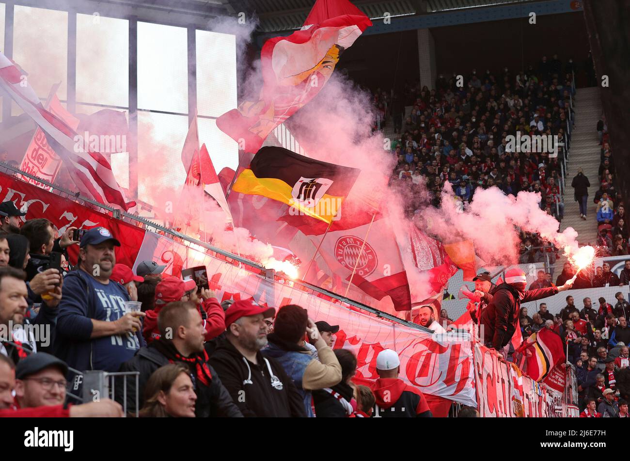 firo : April 30th, 2022, Fuvuball, 1st Bundesliga, season 2021/2022 ...