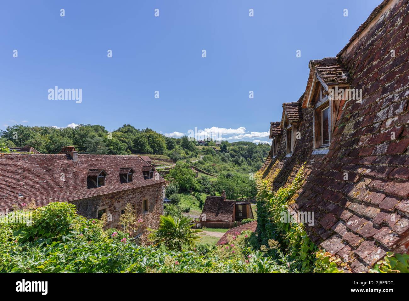 Medieval brick walls small village hi-res stock photography and images ...