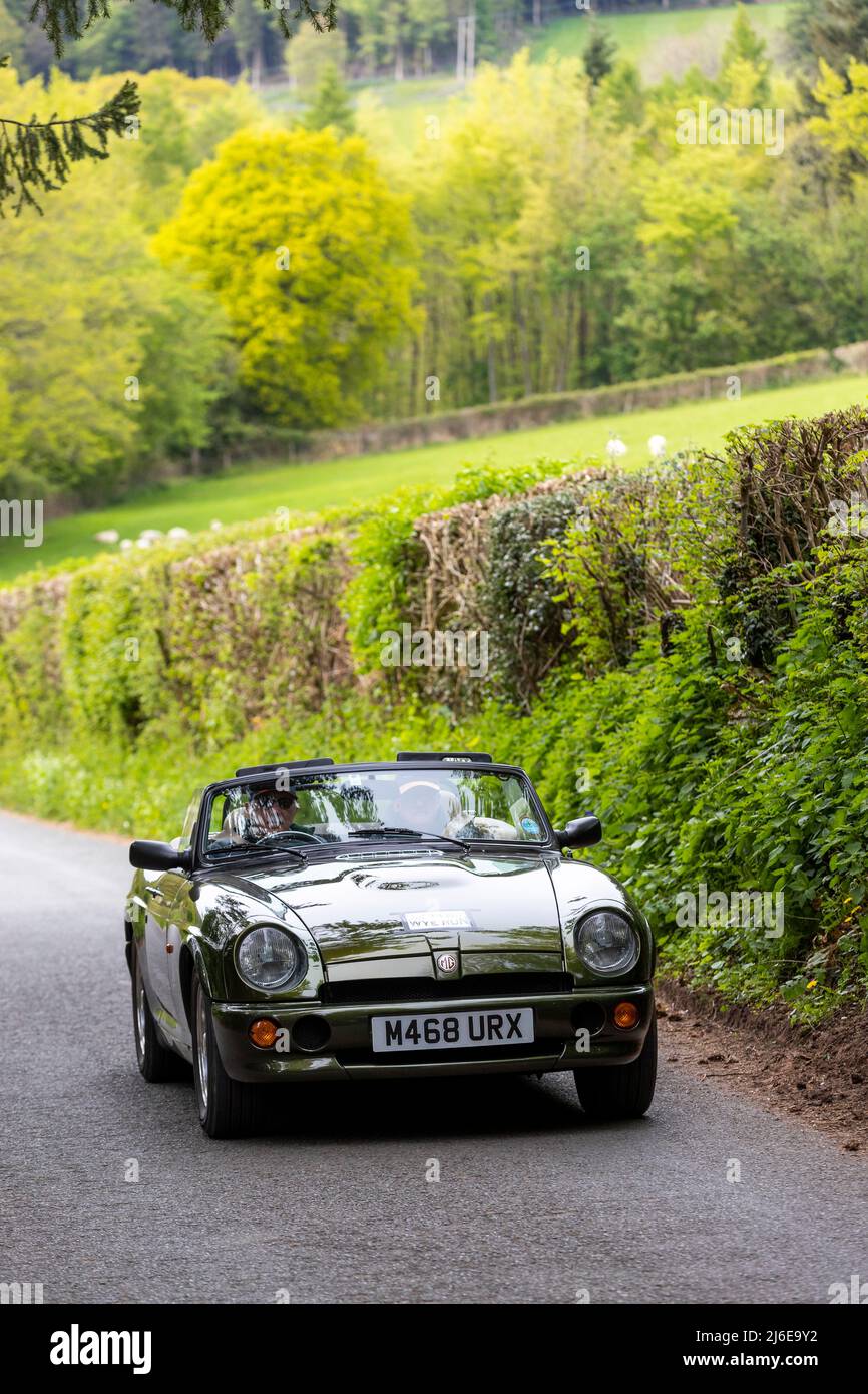 Cars driving down country lanes hi-res stock photography and images - Alamy
