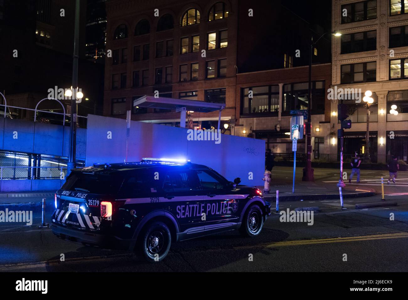 Sinking ship garage hi-res stock photography and images - Alamy