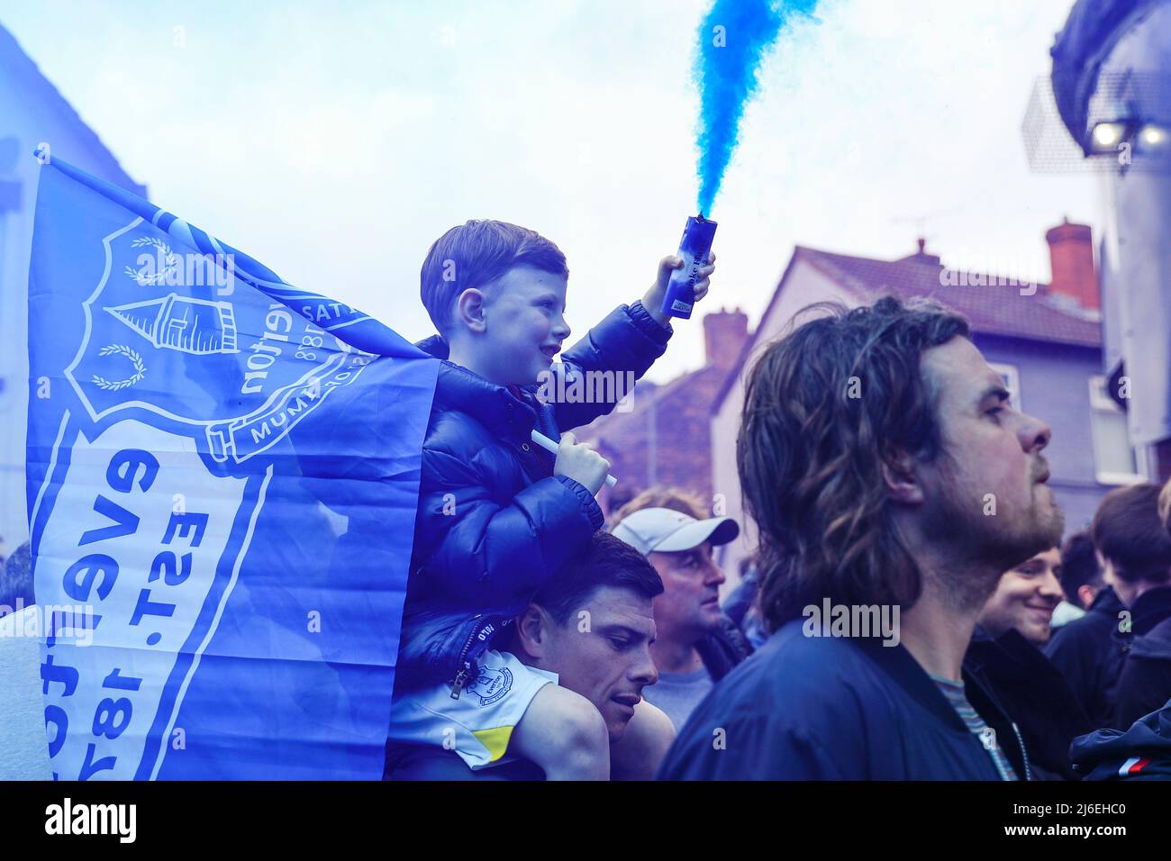 Holding flare fan hi-res stock photography and images - Alamy