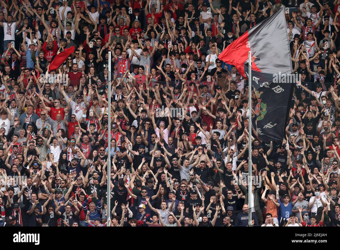Cremonese fans hi-res stock photography and images - Alamy