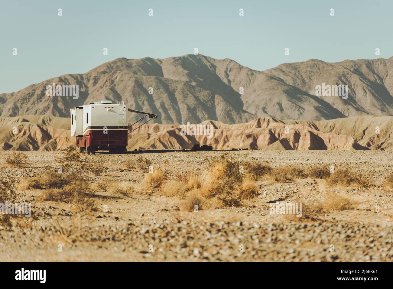 Motor Coach RV Southern California Desert Boondocking. Class A Diesel ...