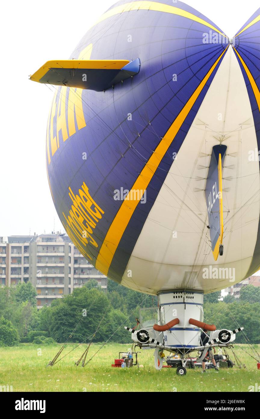 Helium Blimp